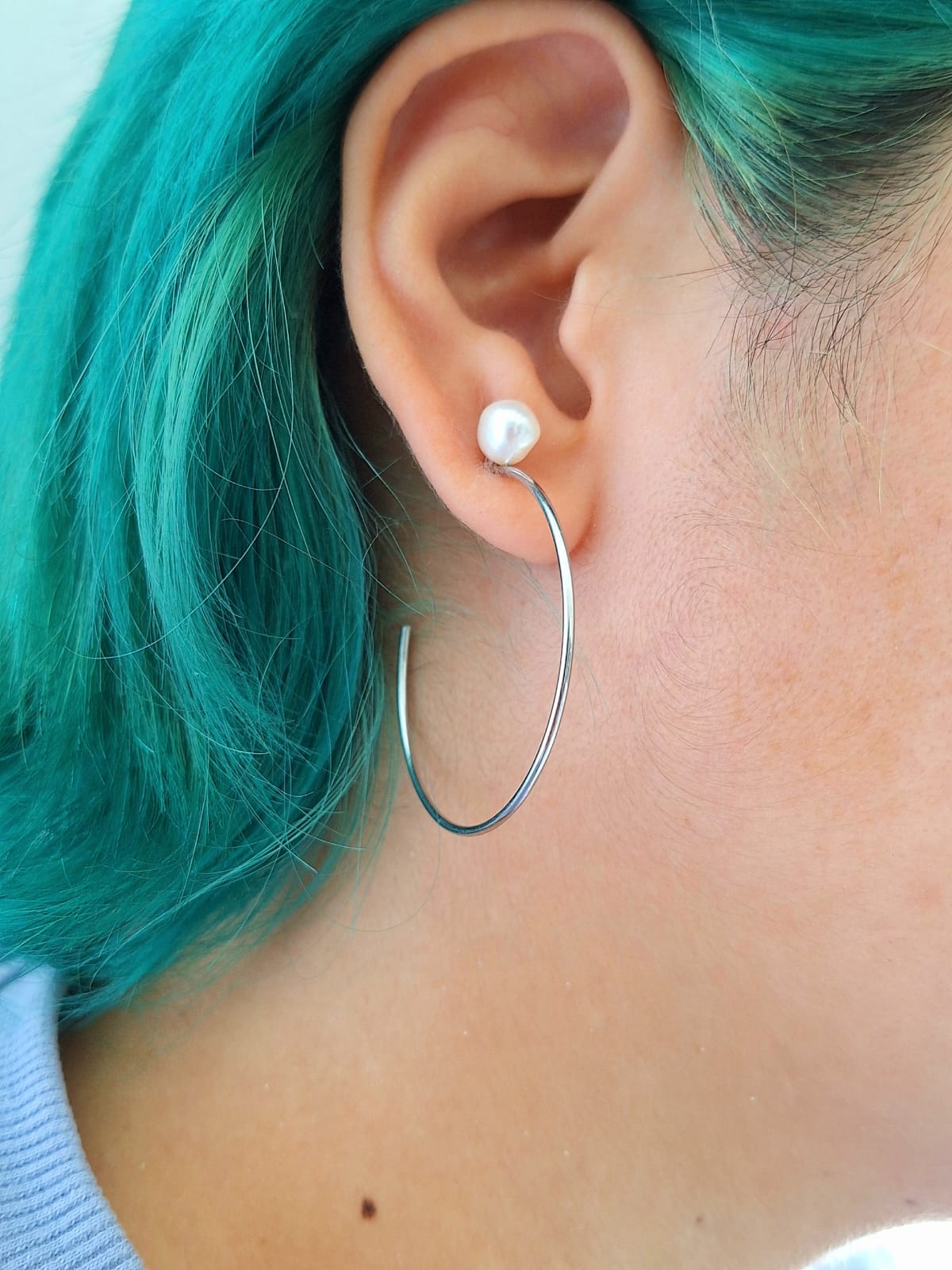 ARRACA DELGADA 1 PERLA – Frida Joyería