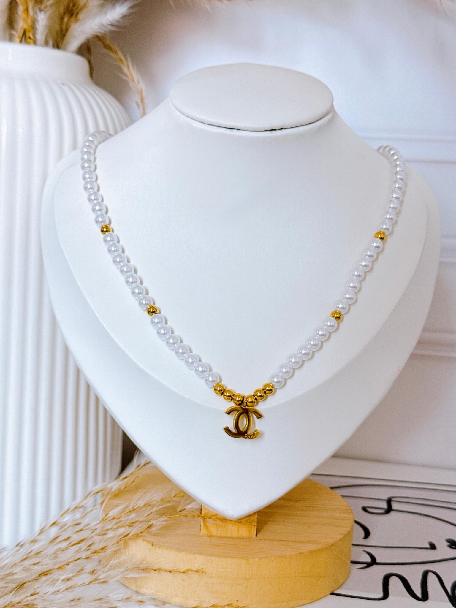 COLLAR PERLA CHANNEL – Frida Joyería