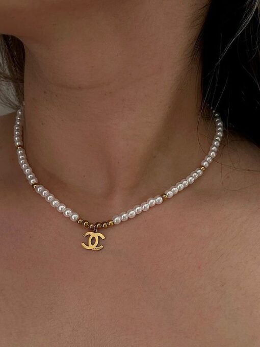 COLLAR PERLA CHANNEL – Frida Joyería